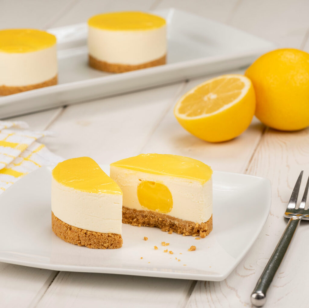 Luxury Lemon Cheesecake – Just Desserts
